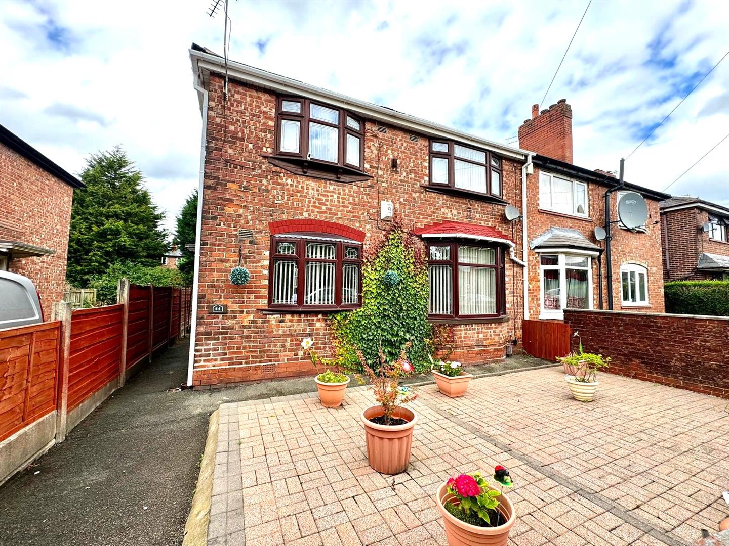 Failsworth Estate & Letting Agents - Cousins Estate Agents